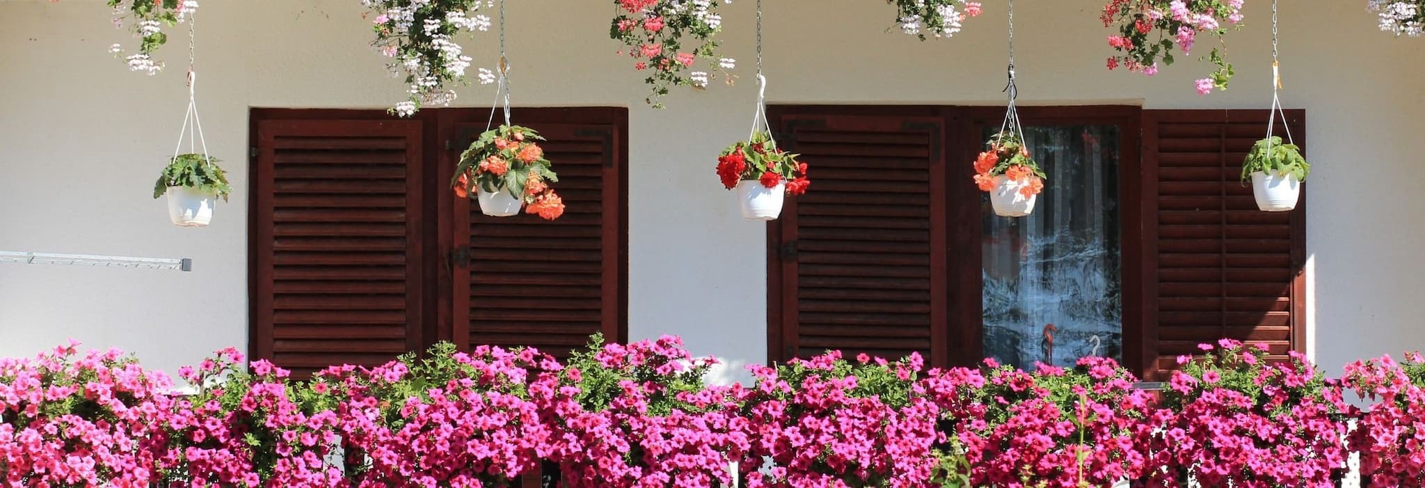 5 Countries with the Most Beautiful Balconies in the World - Musafir